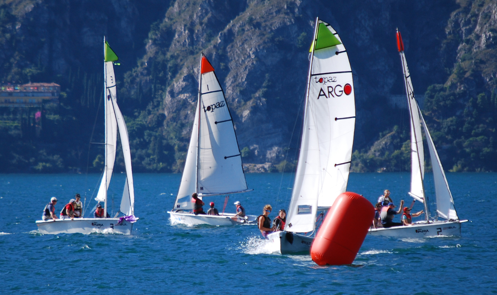 Topaz Omega - barca famiglia o scuola fino a 7 persone - Topboats